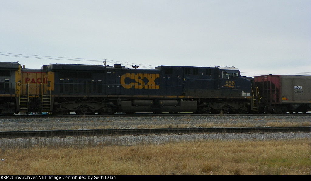 CSX 558